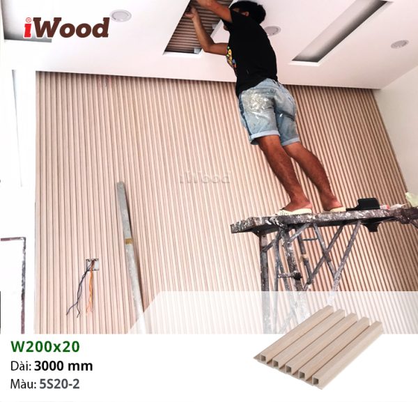 Tấm lam sóng nhựa iWood W200x20-5S20-1 ốp tường tại Trà Vinh - iWood.com.vn